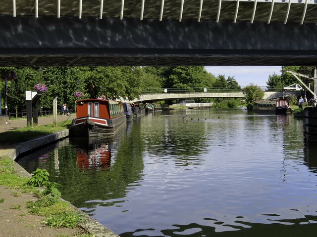 Fowl play: why this huge chicken farm has no place by the River Kennet ...